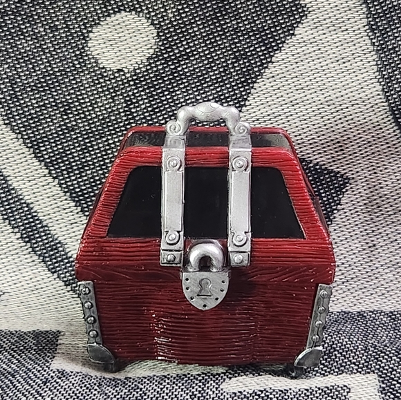 Bratz | Toys | 205 Bratz Treasures Yasmin Roxxi Silver Black Dark Red ...